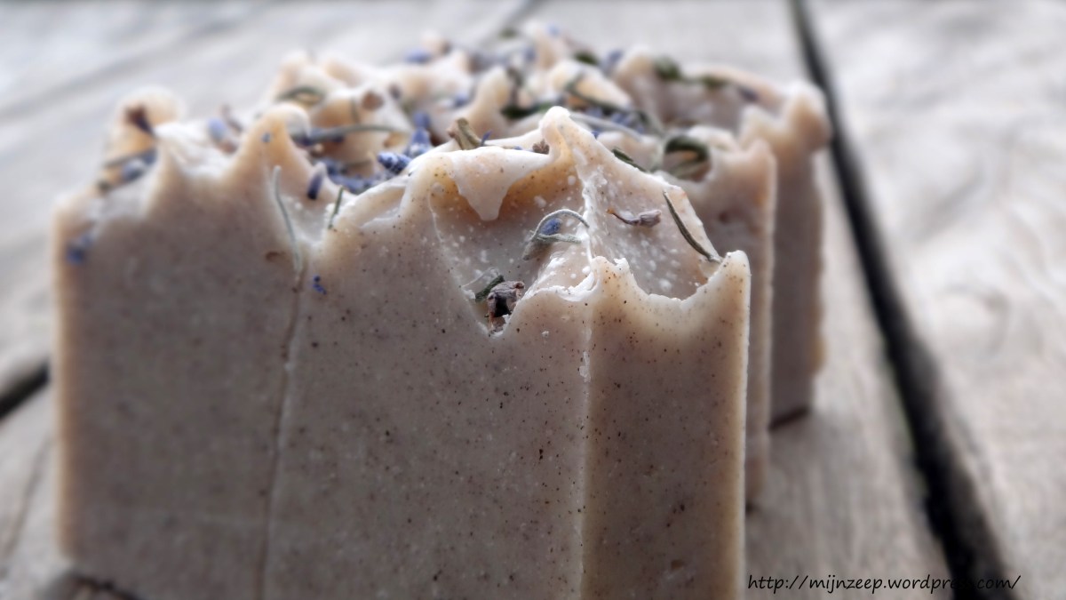 Black Rice Soap – Naturelle by Natalia